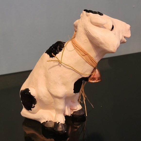 unknown | Accents | Holstein Cow Ceramic Figurine W Raffia Bow Black ...